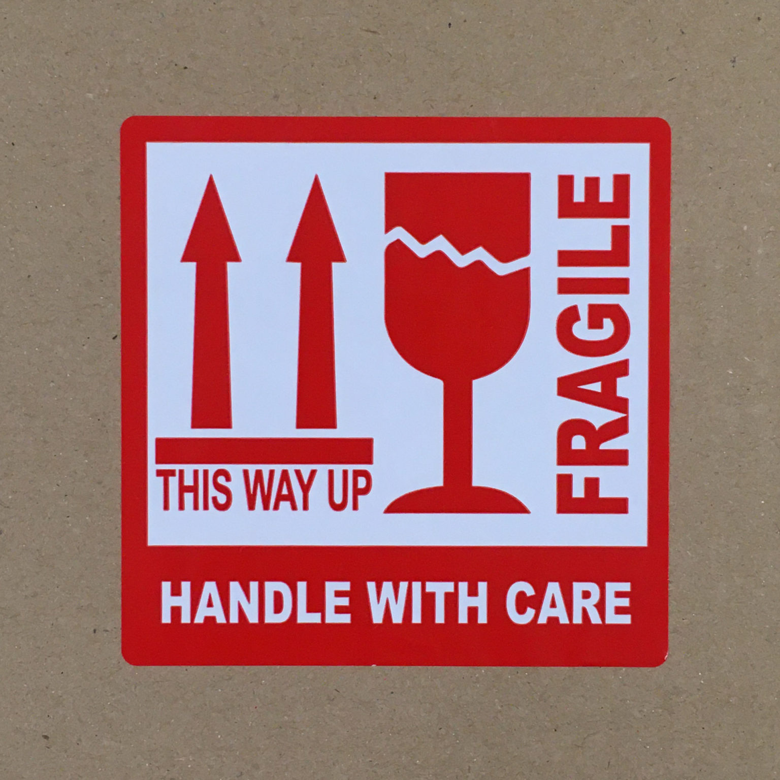 THIS WAY UP, FRAGILE, HANDLE WITH CARE – etykieta transportowa ...